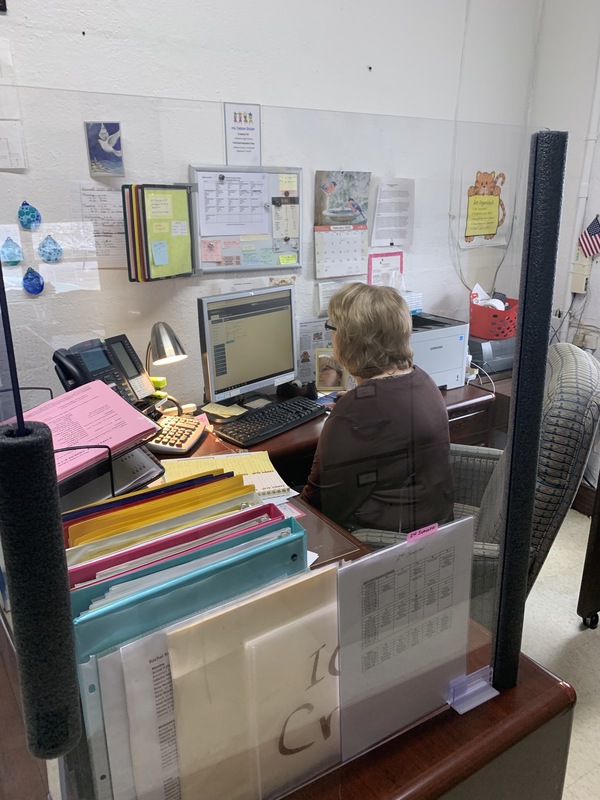 Debbie Snider- Bluewell School's Service of the Year | Bluewell Elementary